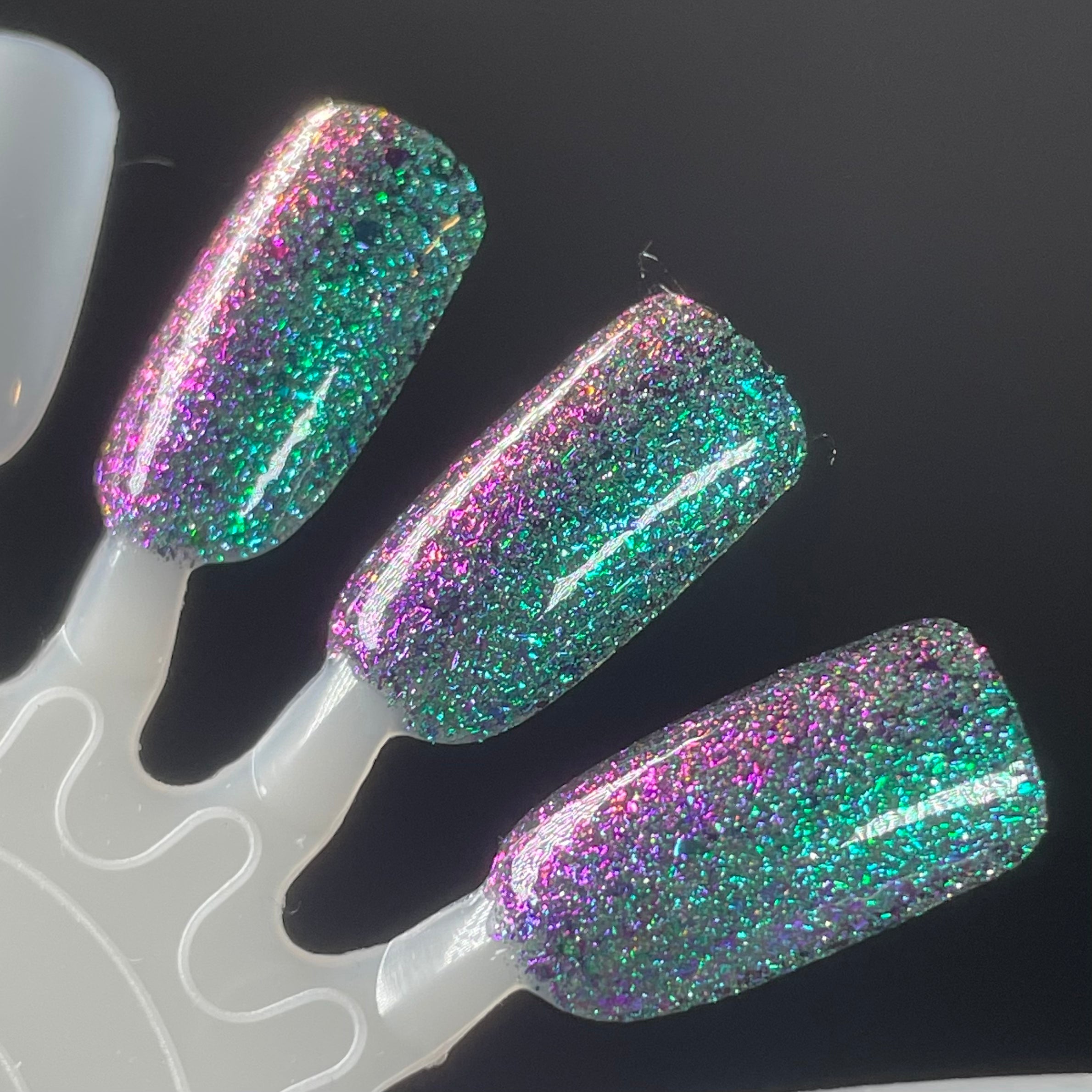 Nail Polishes Dam Nail Polish